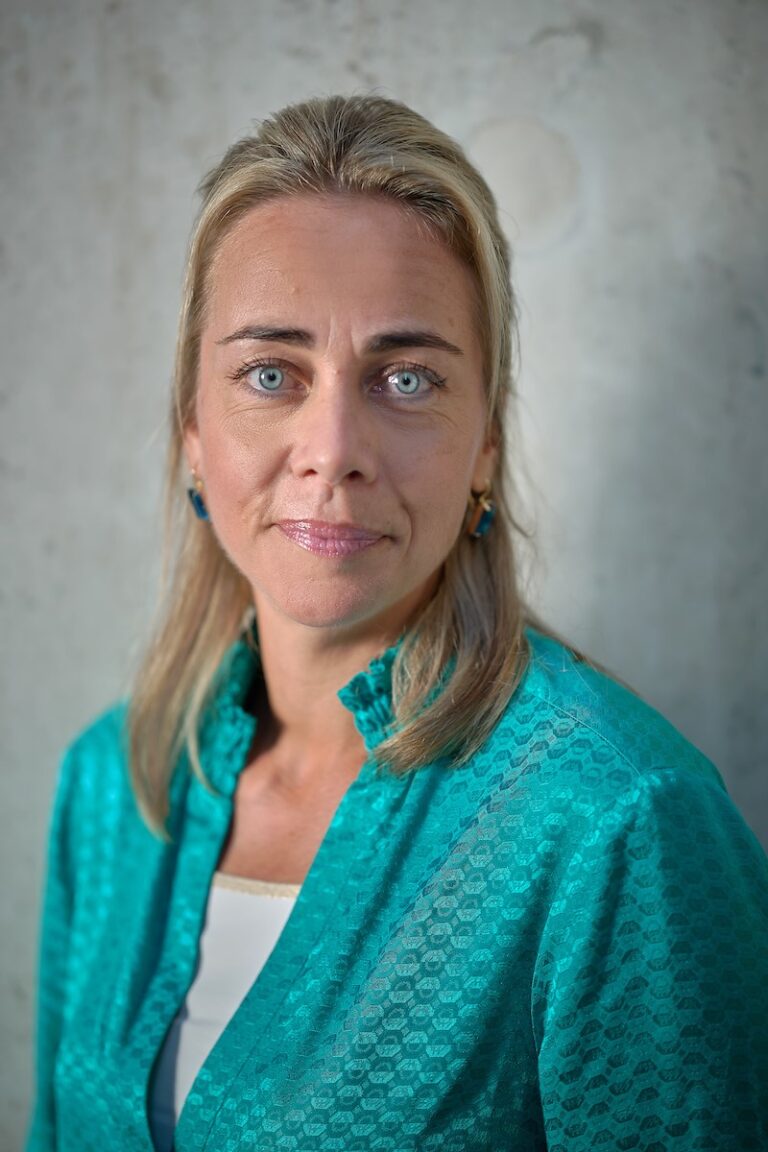 Marije Vos - Heldr